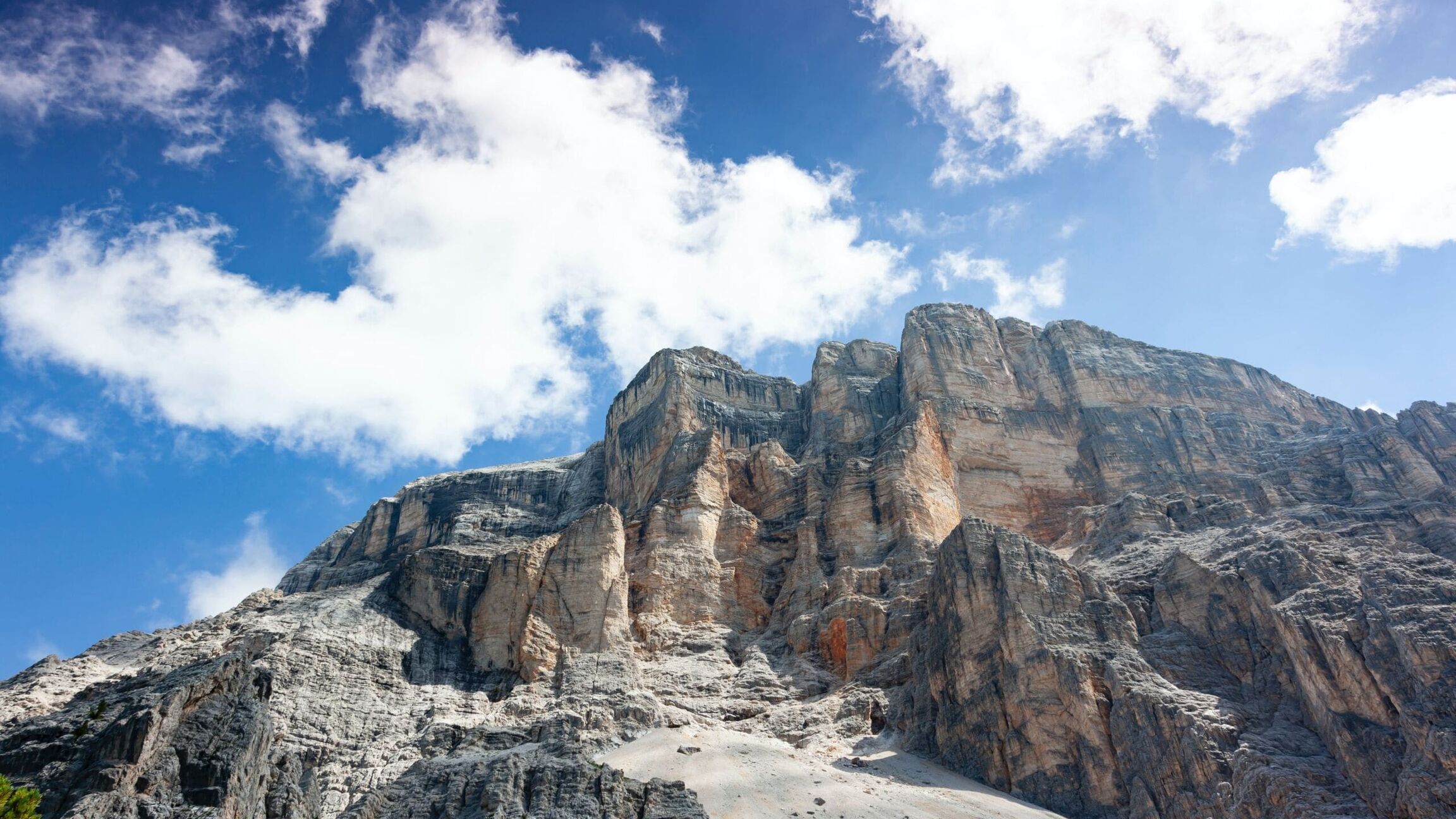 The best via ferrata tour in the Dolomites | Info Dolomites